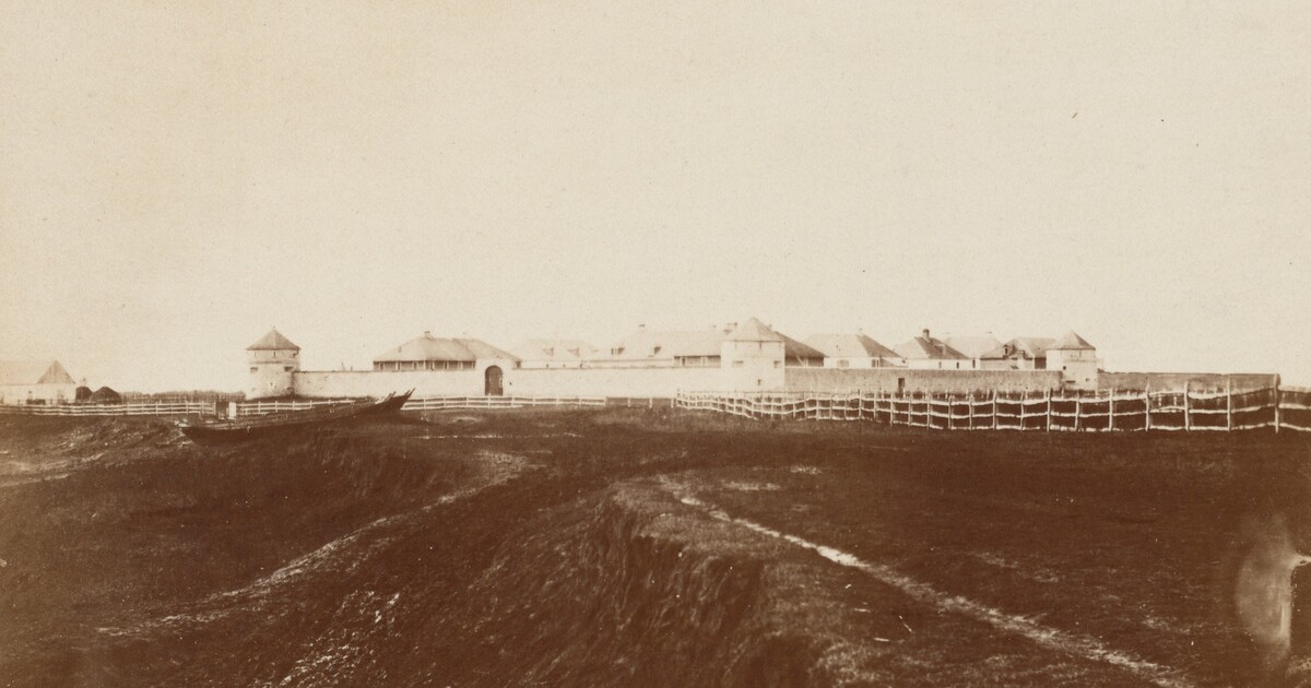 Fort Garry by Humphrey Lloyd Hime